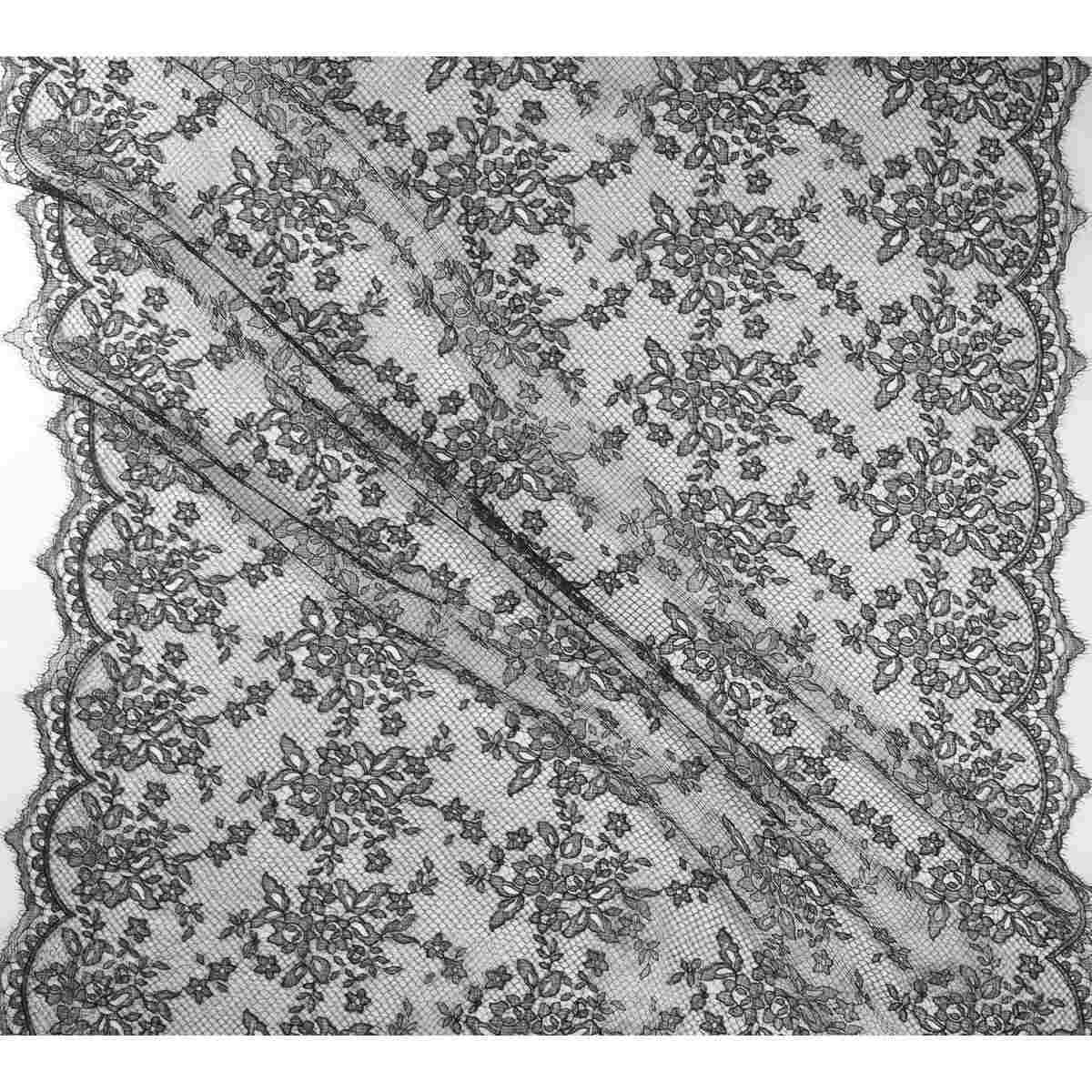 Encaje fantasia negro